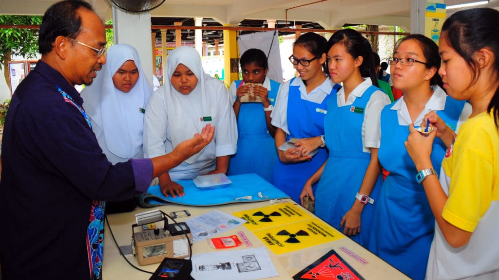 Advice For Science Students in Malaysia: The Top Four Suggestions ...